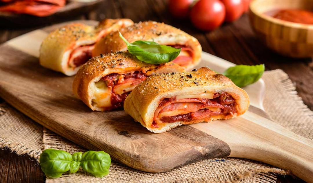 Stromboli Italiano: Lo Más Cercano A Una Pizza | Sanpellegrino